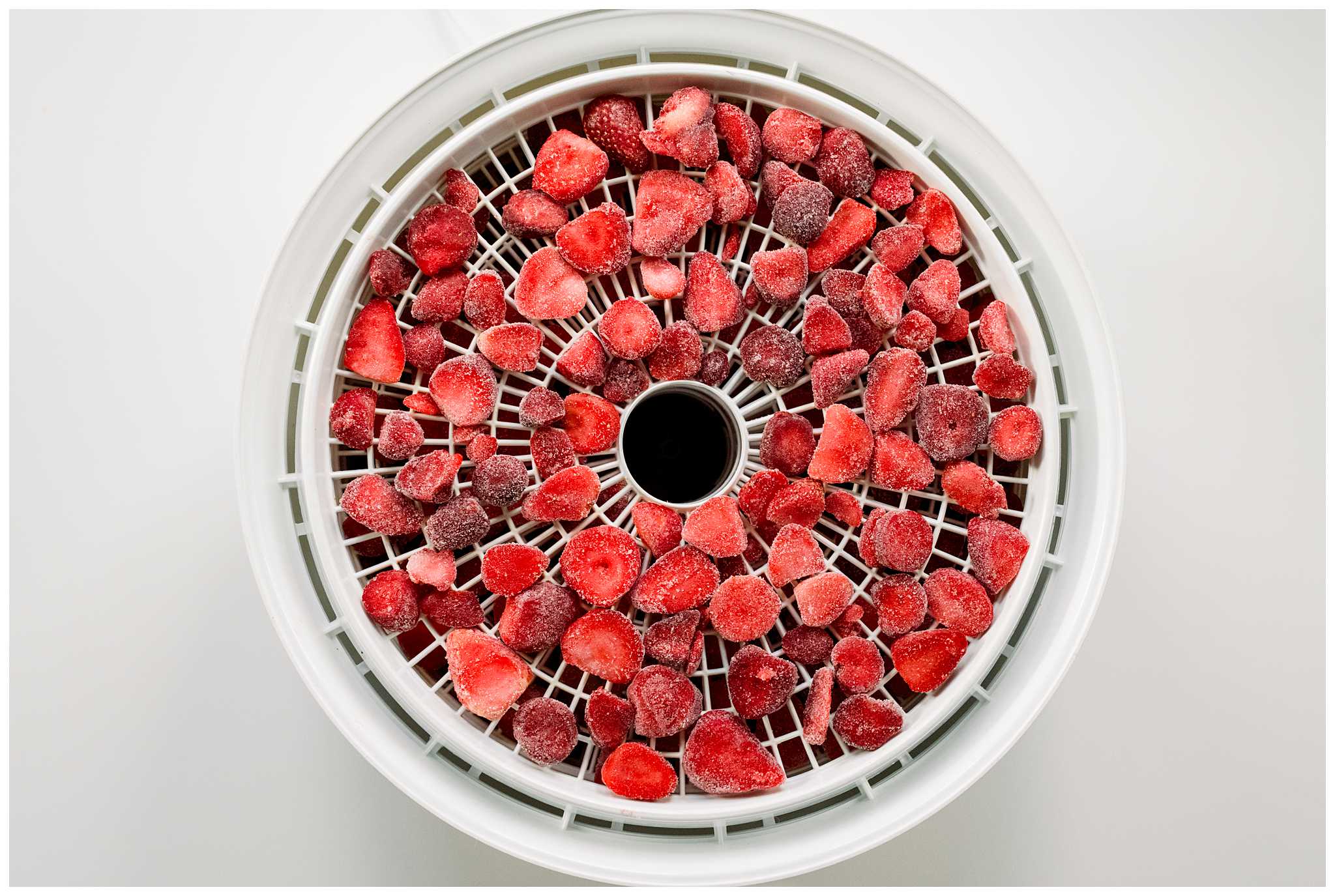 How to Dehydrate Strawberries (Fresh and Frozen!) - Real and Rustic